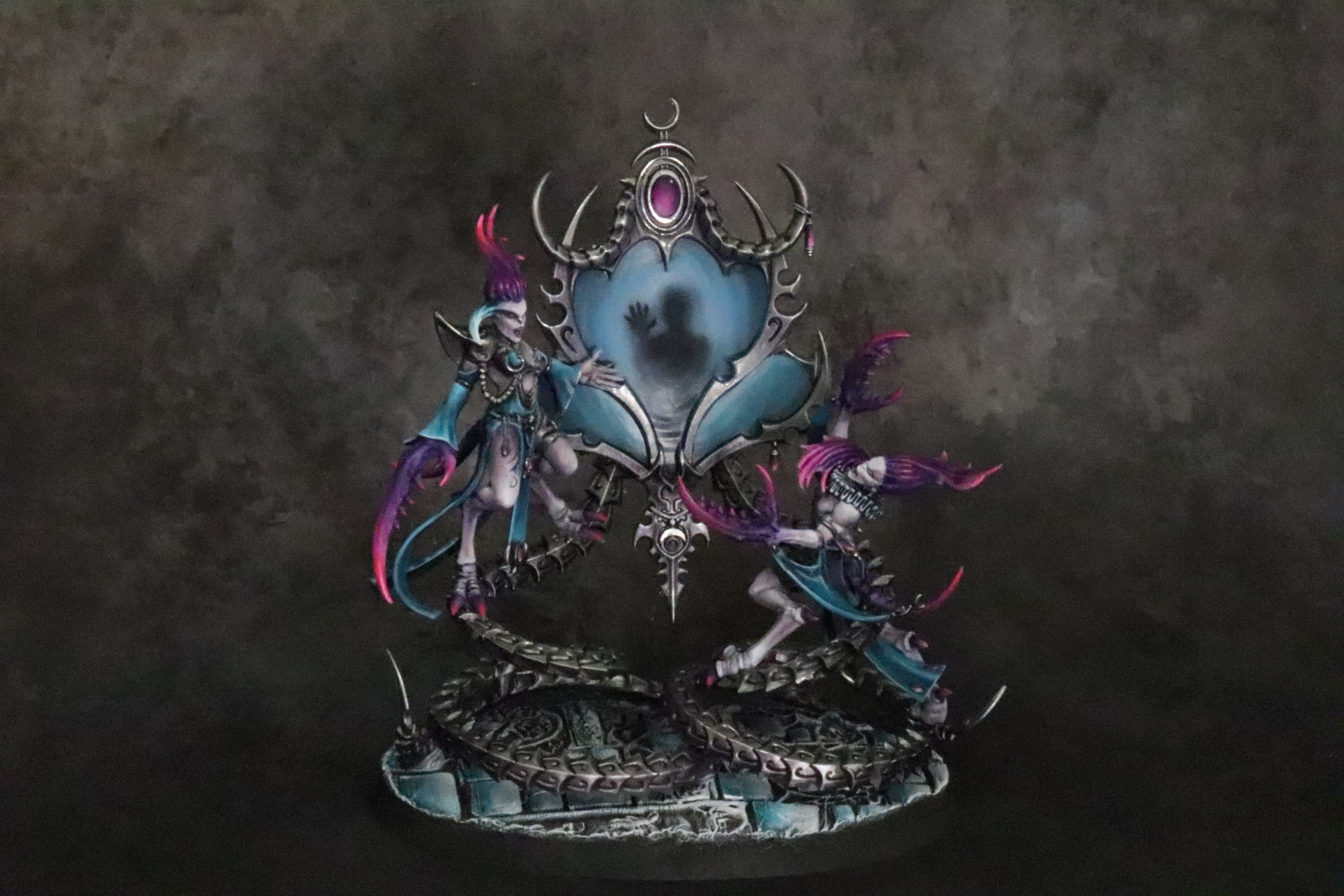 contorted-epitome – Warphammer